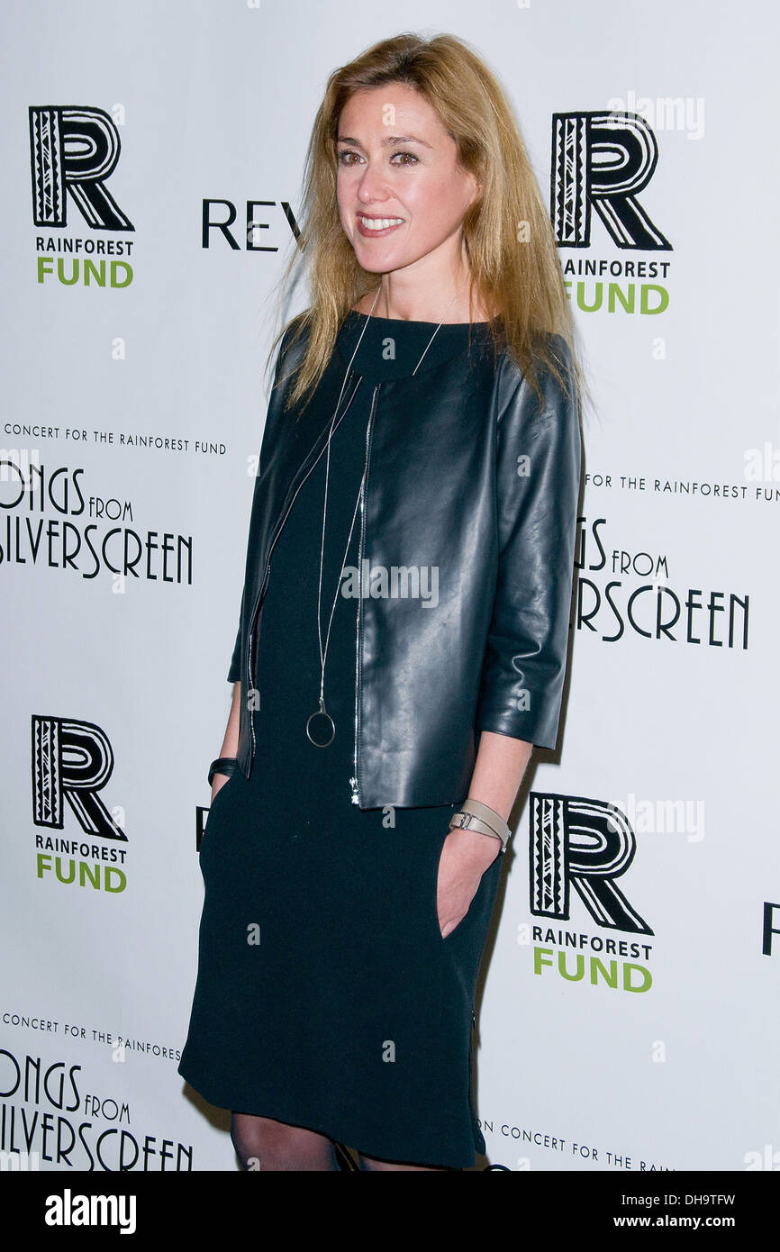 Rainforest concert hi-res stock photography and images - Alamy