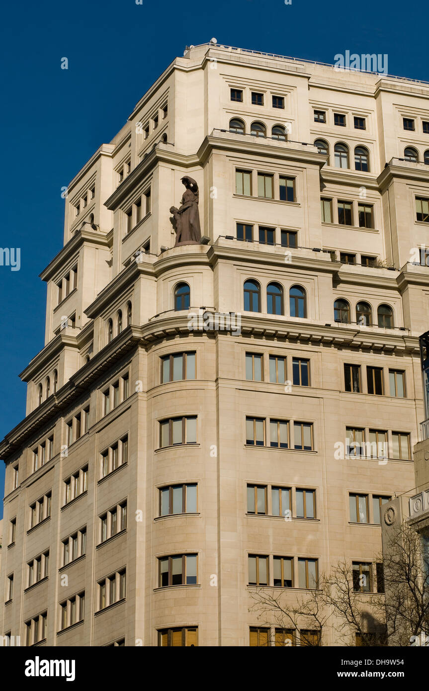 Classic building hi-res stock photography and images - Alamy