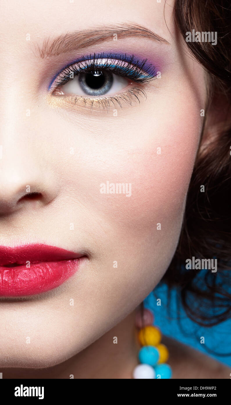 half-face portrait of beautiful girl Stock Photo - Alamy