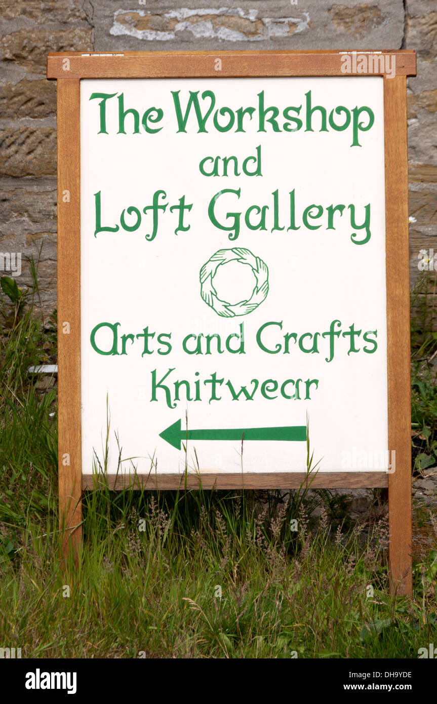 Arts and crafts shops hi-res stock photography and images - Alamy