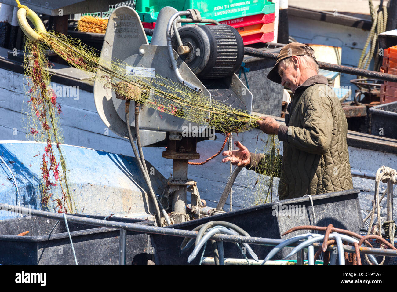 Mending fish net hi-res stock photography and images - Alamy