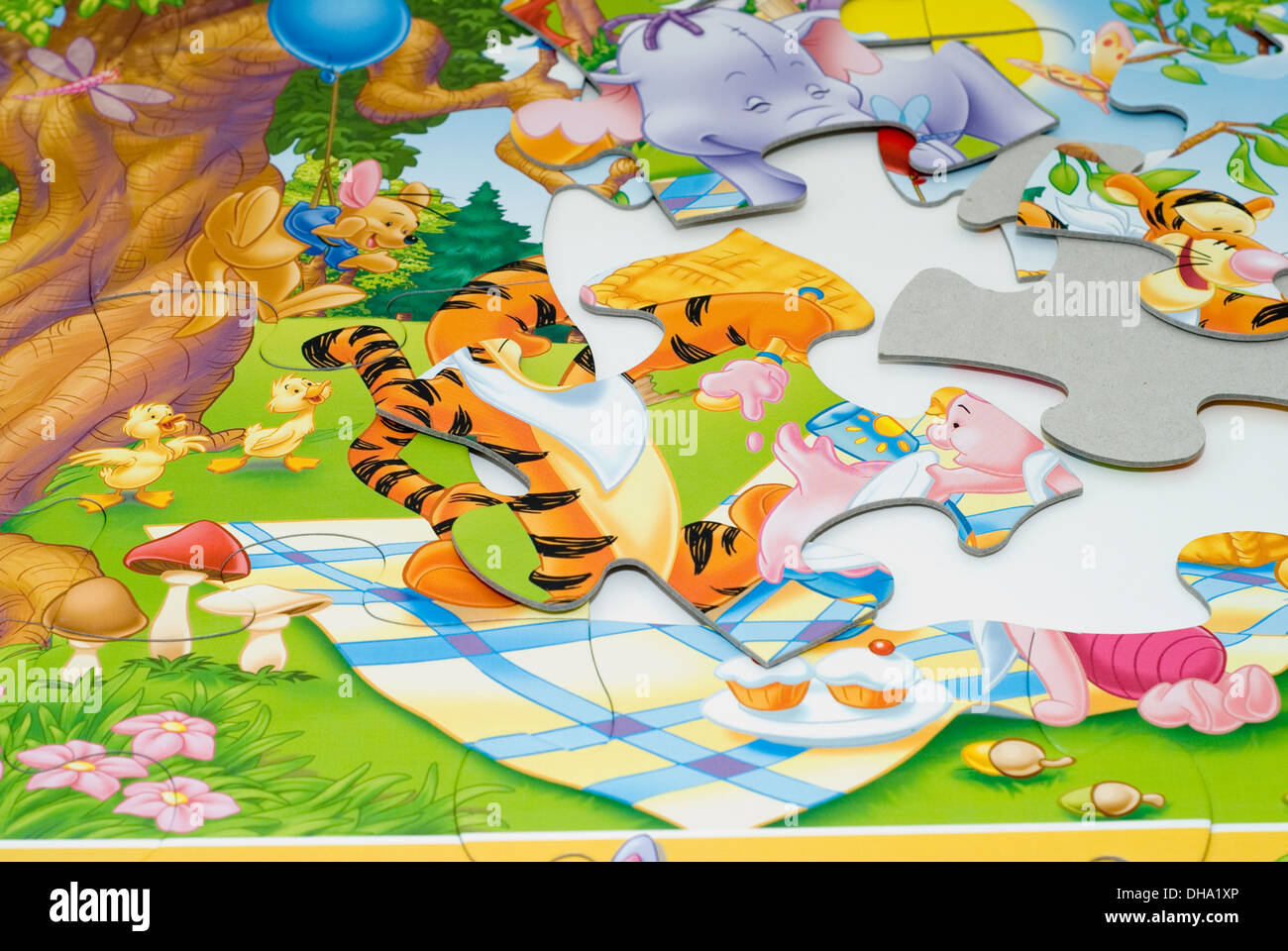 Childs puzzle hi-res stock photography and images - Alamy