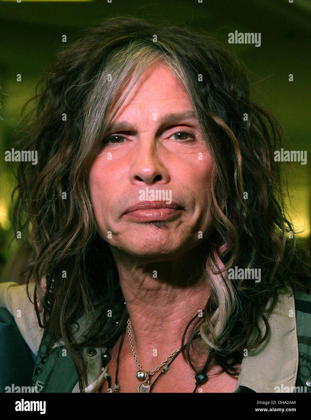 Andrew charles fashion show hi-res stock photography and images - Alamy