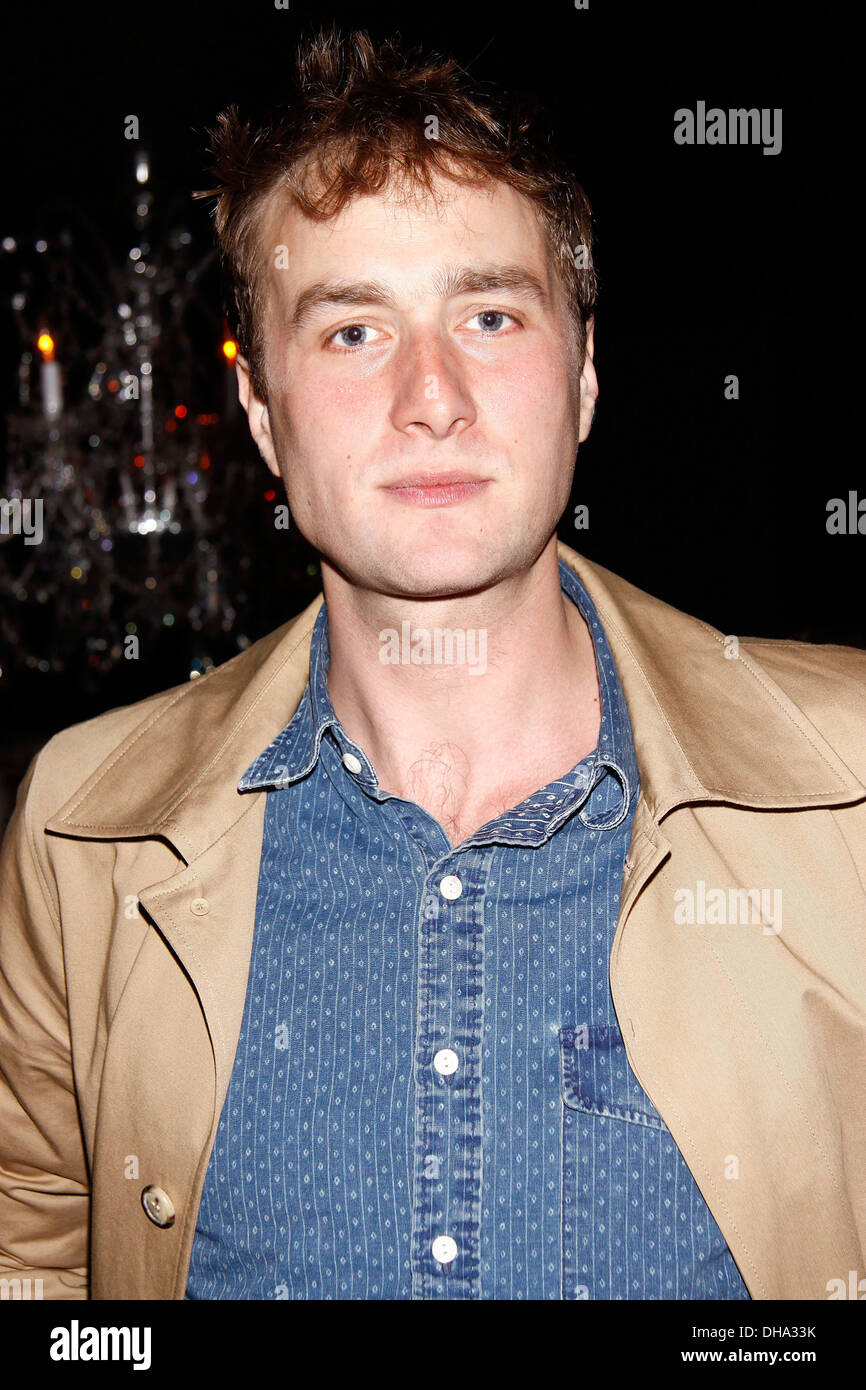 Oliver Chris Party celebrating first Broadway preview of 'One Man Two ...