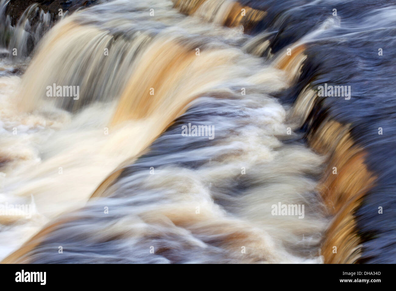 Hull pot yorkshire dales hi-res stock photography and images - Alamy