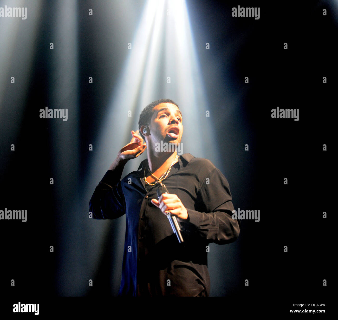 Rapper Drake performing at the Heineken Music Hall in Amsterdam ...