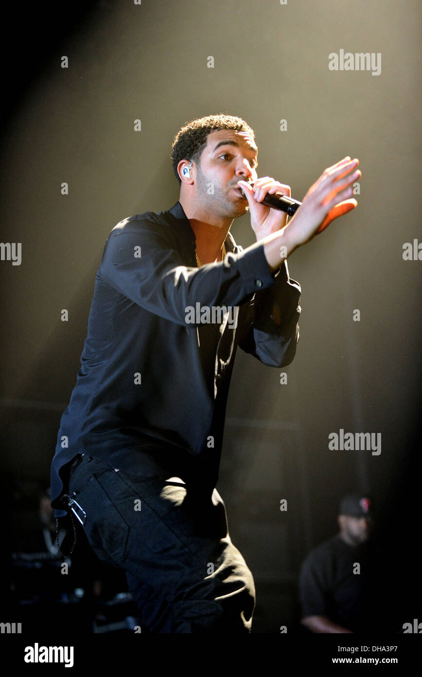 Rapper Drake performing at the Heineken Music Hall in Amsterdam ...