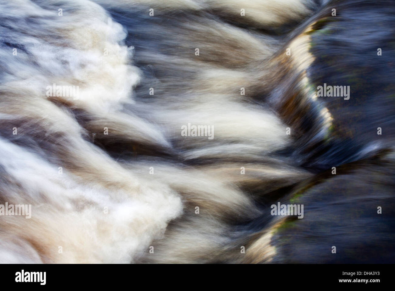 Waterfall in Hull Pot Beck Horton in Ribblesdale Yorkshire Dales ...