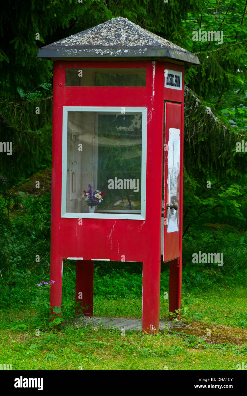 Old fashioned telephone booth hi-res stock photography and images - Alamy