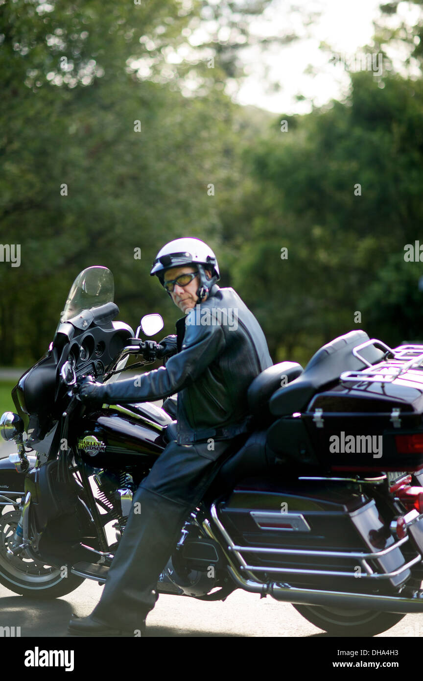 Happy motorcyclist hi-res stock photography and images - Alamy