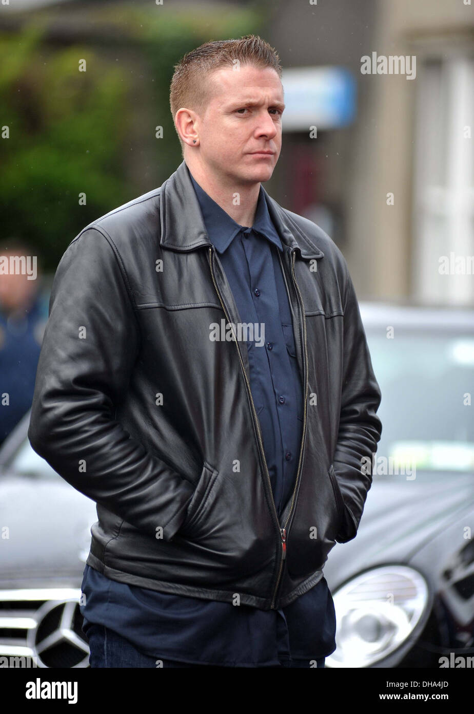 Damian Dempsey Funeral of Barney McKenna last original member of Ballad ...