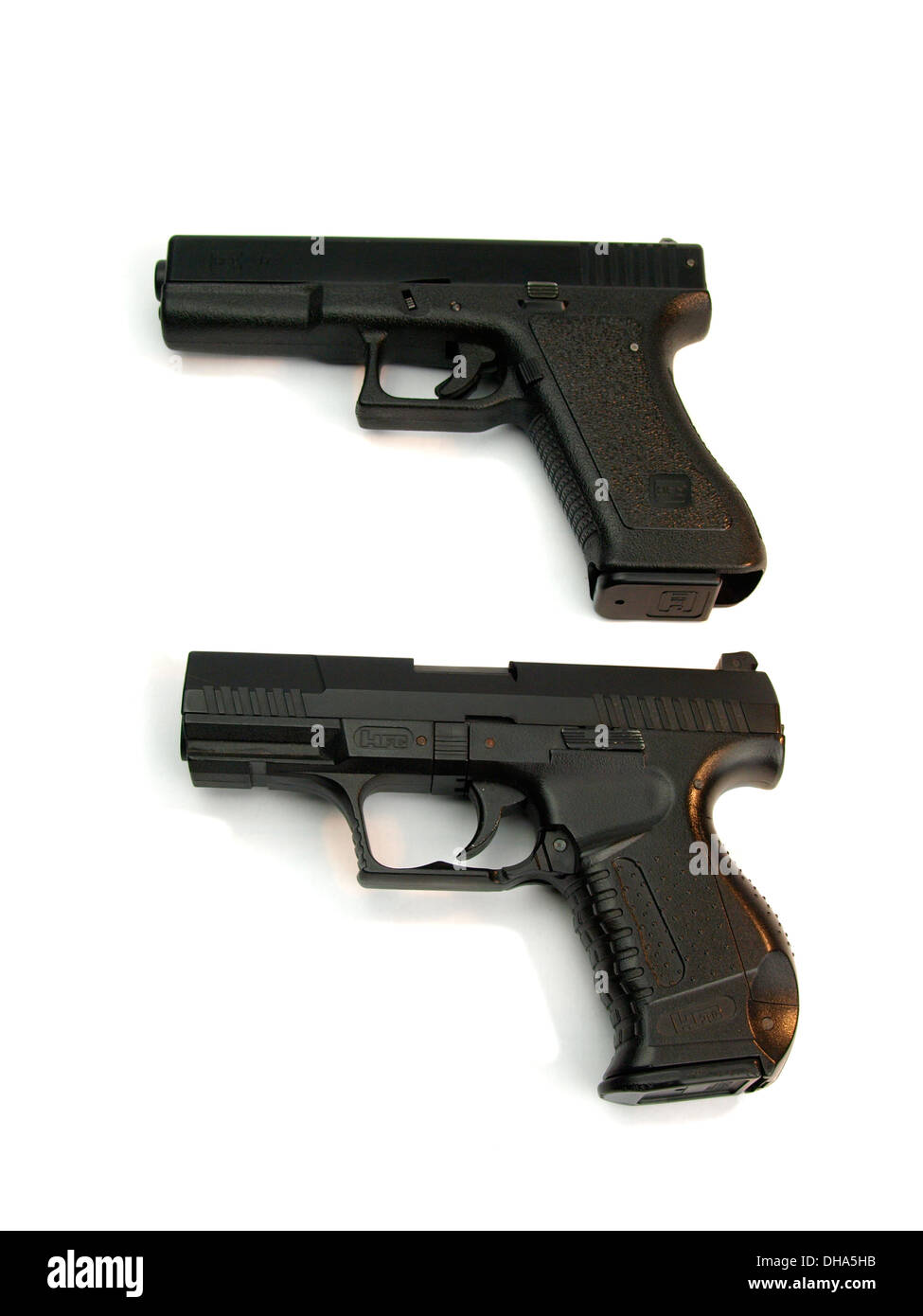 Handguns hi-res stock photography and images - Alamy