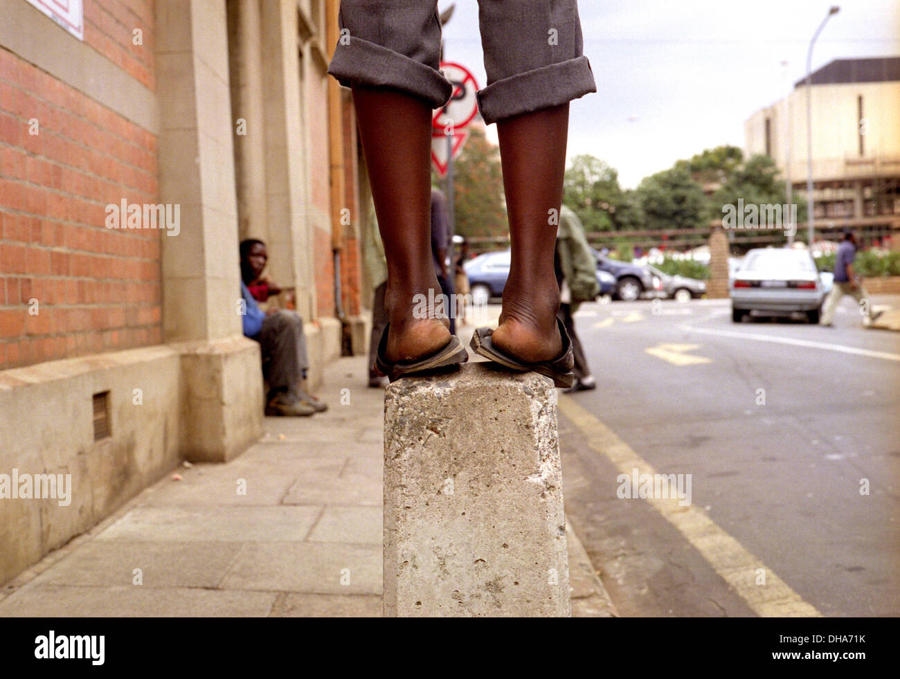 ipjr09520812. february 2005 street children of the streets of ...