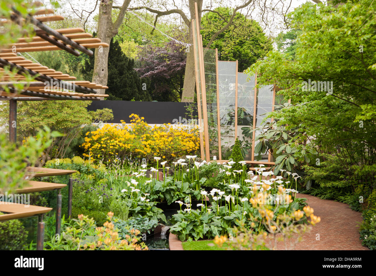 Chelsea Flower Show 2013, East Village garden, Designers Michael ...