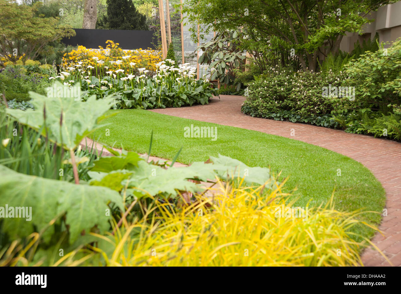 Chelsea Flower Show 2013, East Village garden, Designers Michael ...