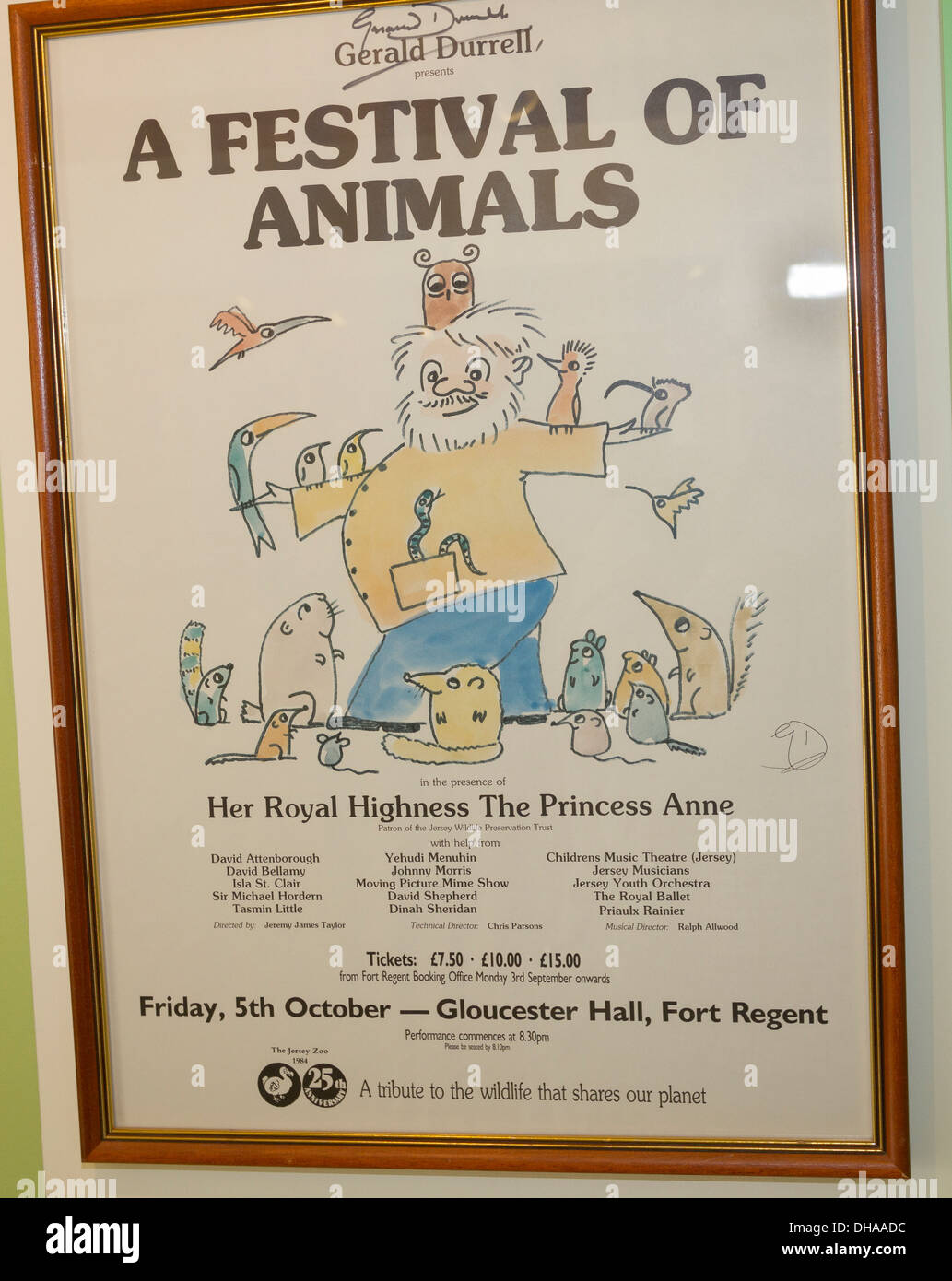 Gerald durrell portrait hi-res stock photography and images - Alamy