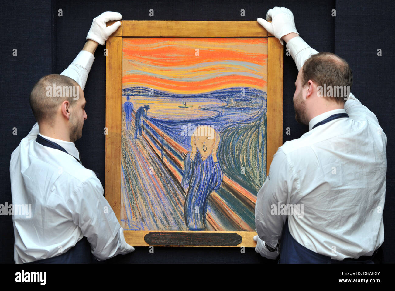 Iconic masterpiece 'The Scream' by Edvard Munch goes on display at ...