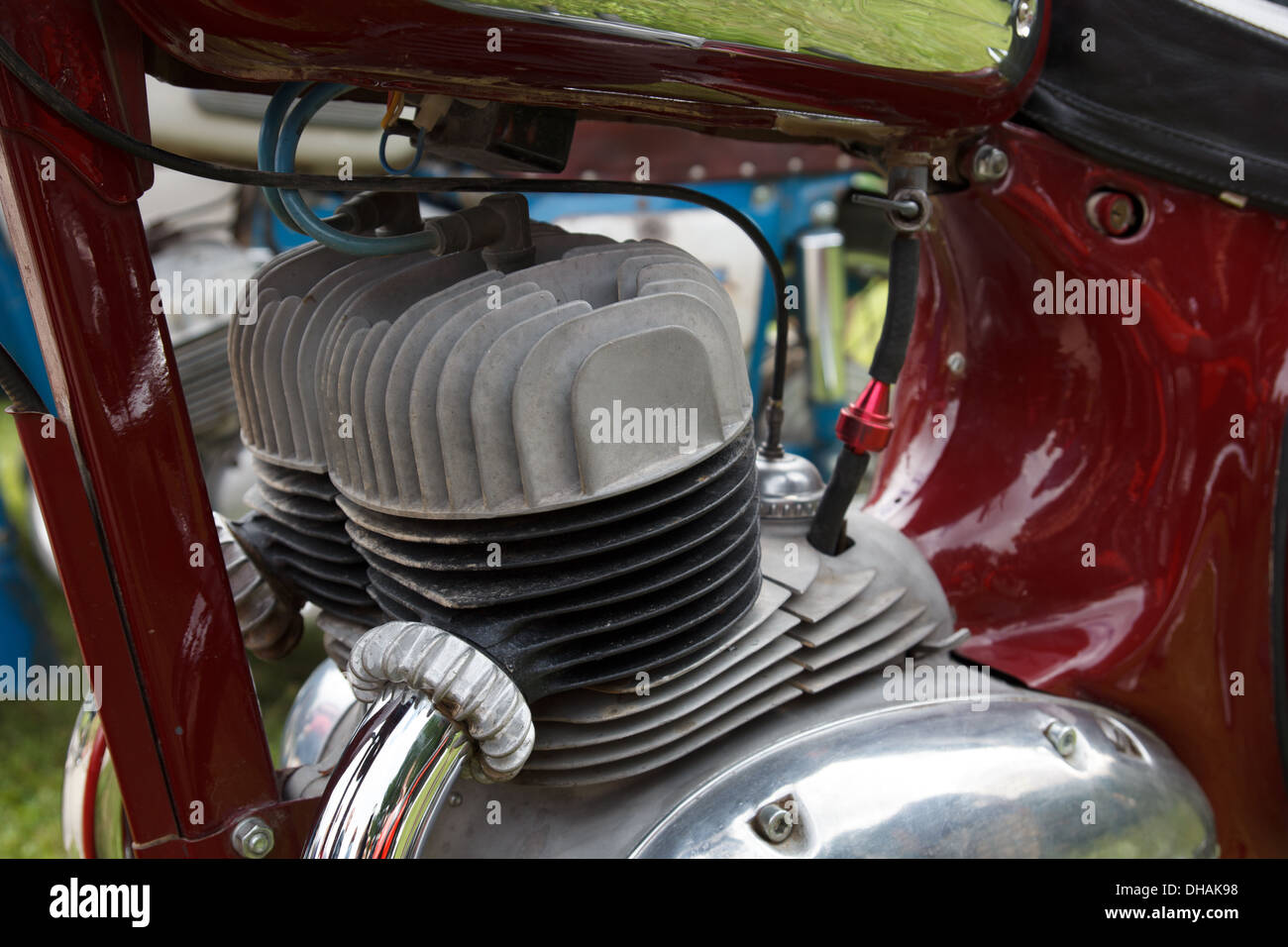 Retro motorcycle hi-res stock photography and images - Alamy