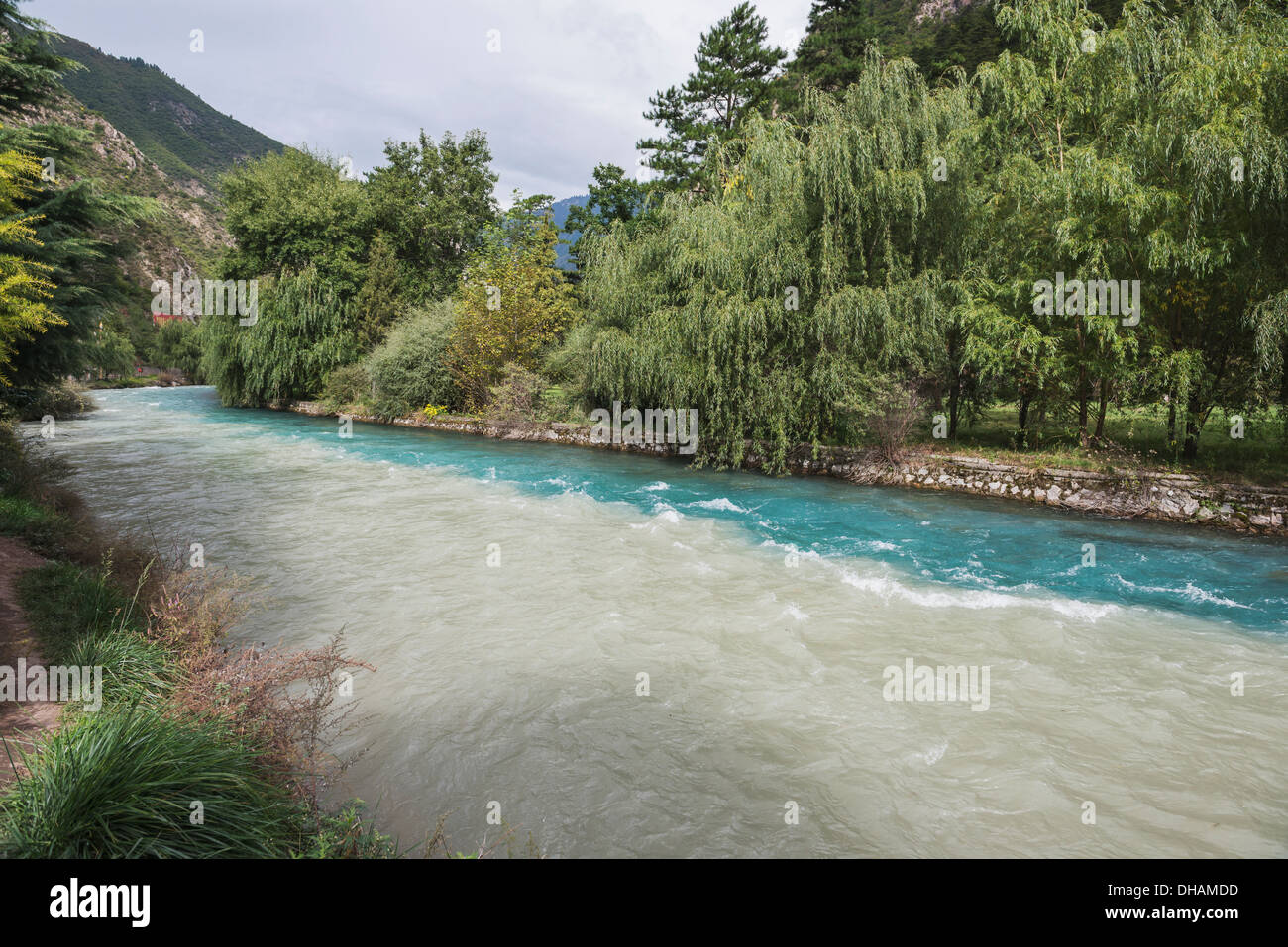 Two Merging Unmixable Rivers With Different Coloured Waters Near The ...