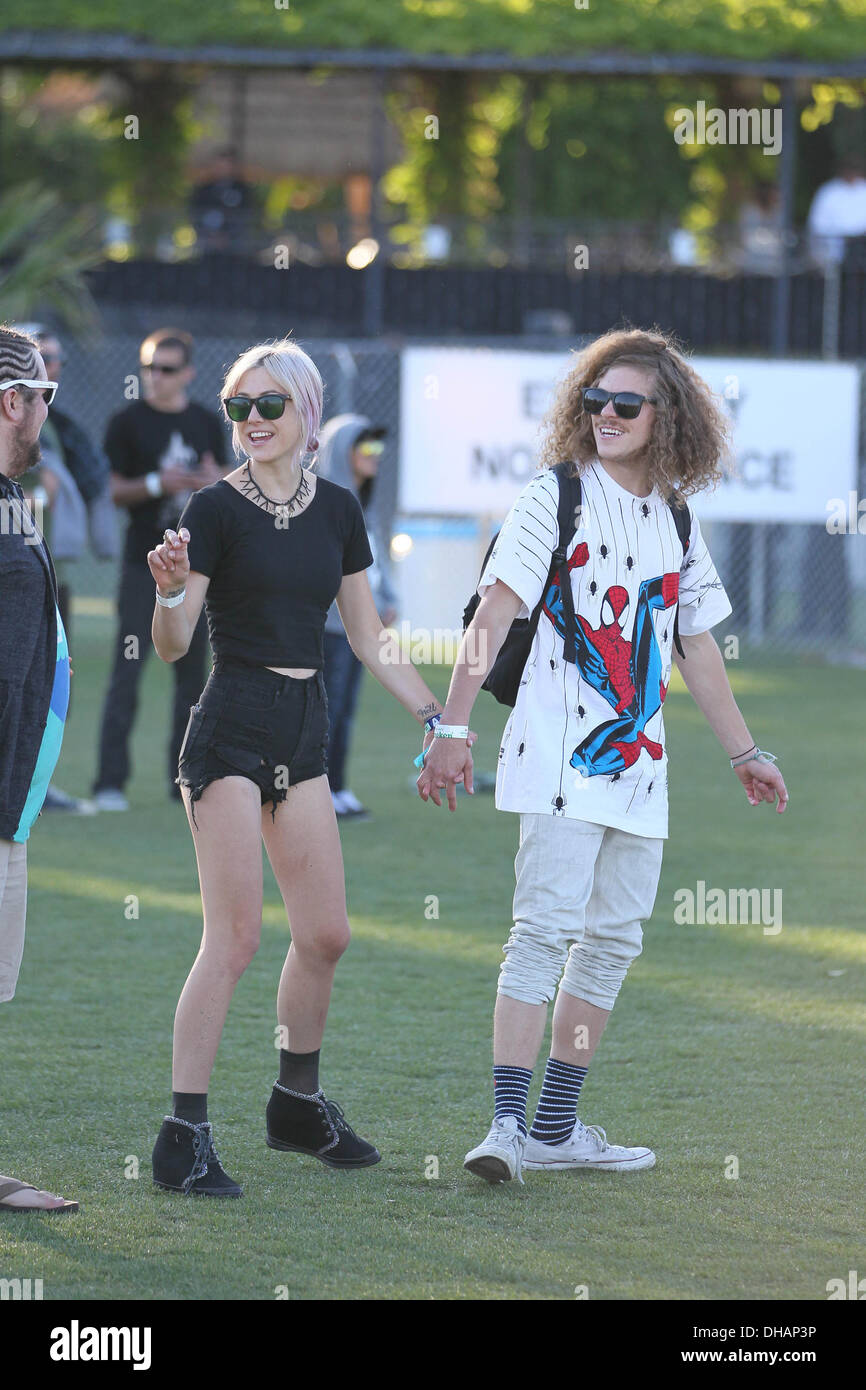 Workaholics star Blake Anderson and girlfriend Rachel Finley ...