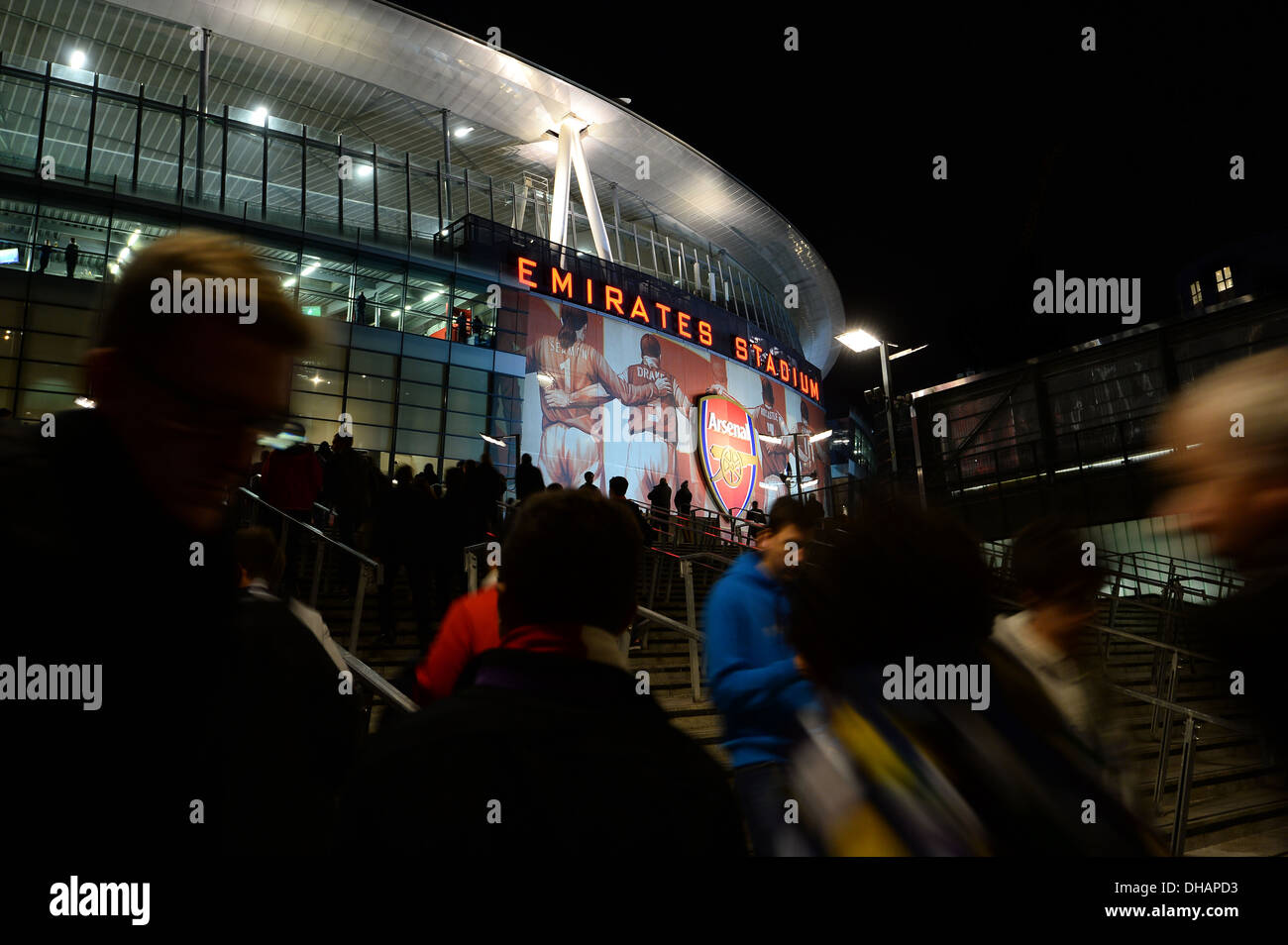 Arsenal football stadium hi-res stock photography and images - Alamy