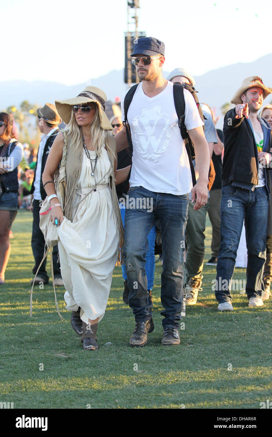 Fergie aka Stacey Ferguson and Josh Duhamel Celebrities at 2012 ...