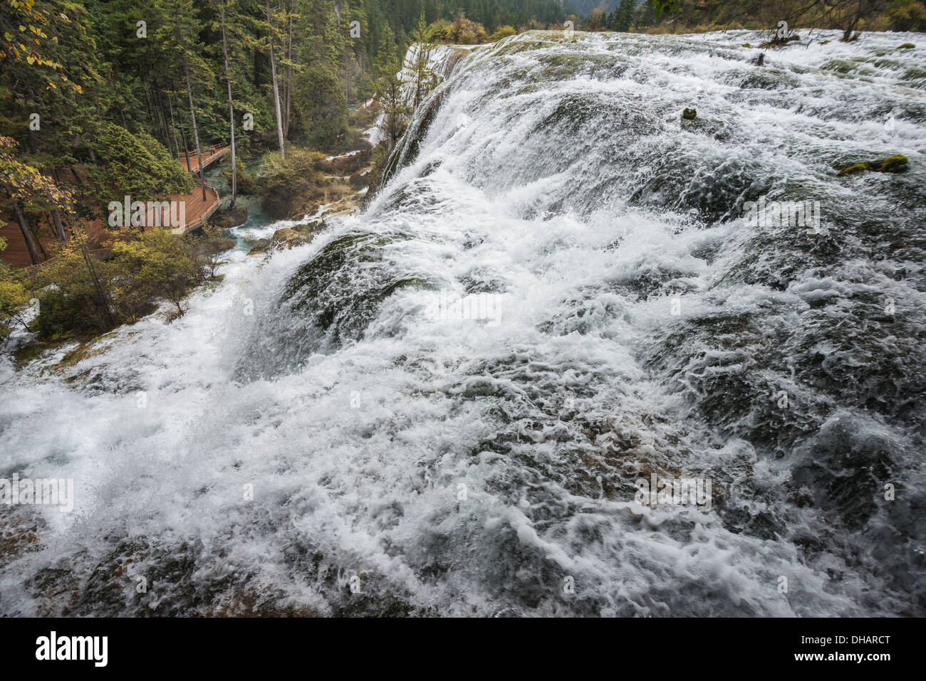 Huge Waterfall Cascade In Jiuzhaigou Valley National Park; Jiuzhaigou ...
