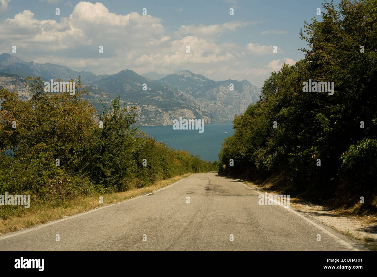 Lake garda road hi-res stock photography and images - Alamy