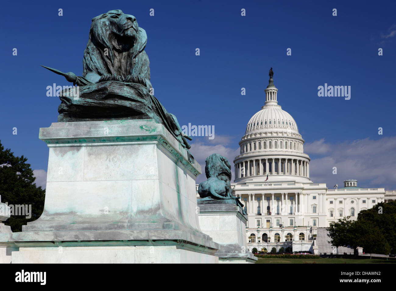 United states capitol statue hi-res stock photography and images - Alamy