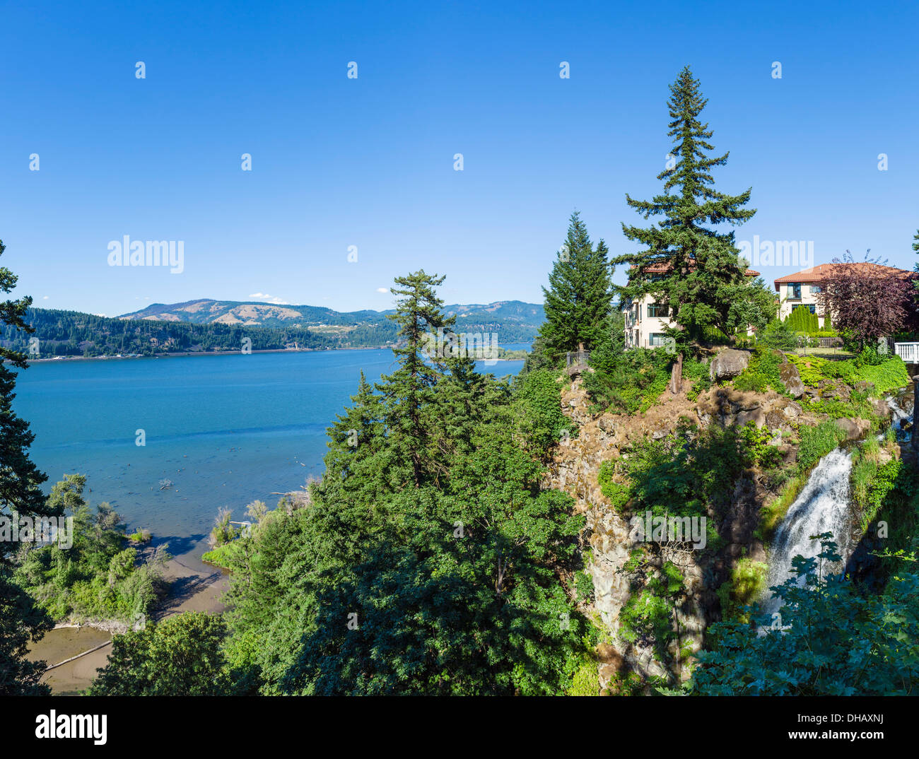 Columbia gorge hotel hi-res stock photography and images - Alamy