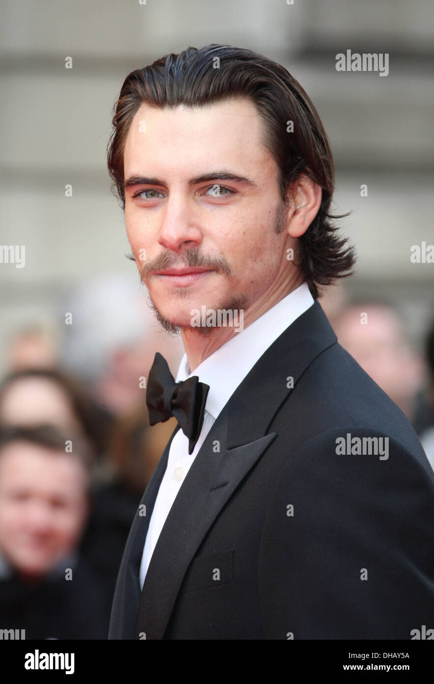 Harry Lloyd Harry Potter