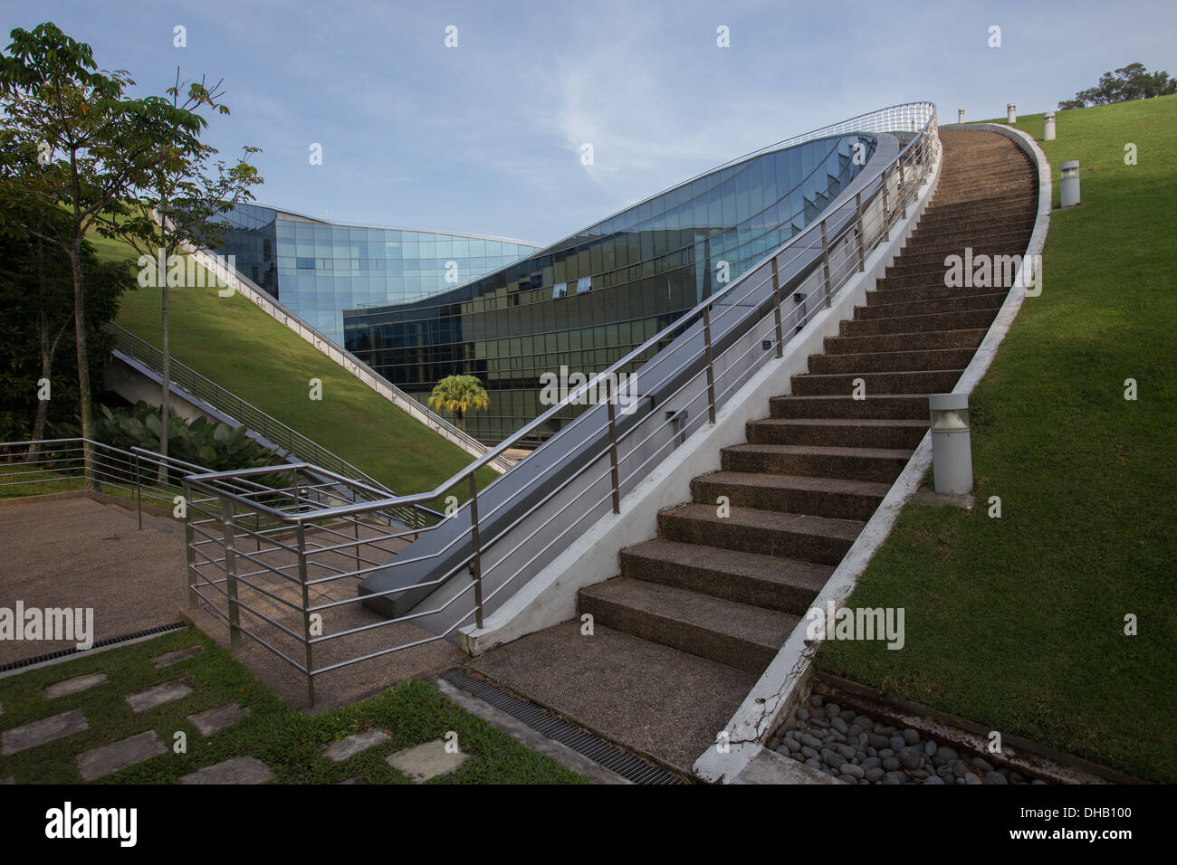 Nanyang technology university hi-res stock photography and images - Alamy