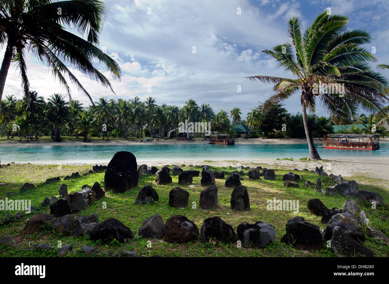 Native To The Pacific Islands High Resolution Stock Photography and ...