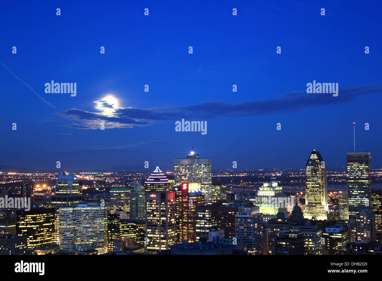 Canada, Quebec, Montreal, downtown skyline at night Stock Photo - Alamy
