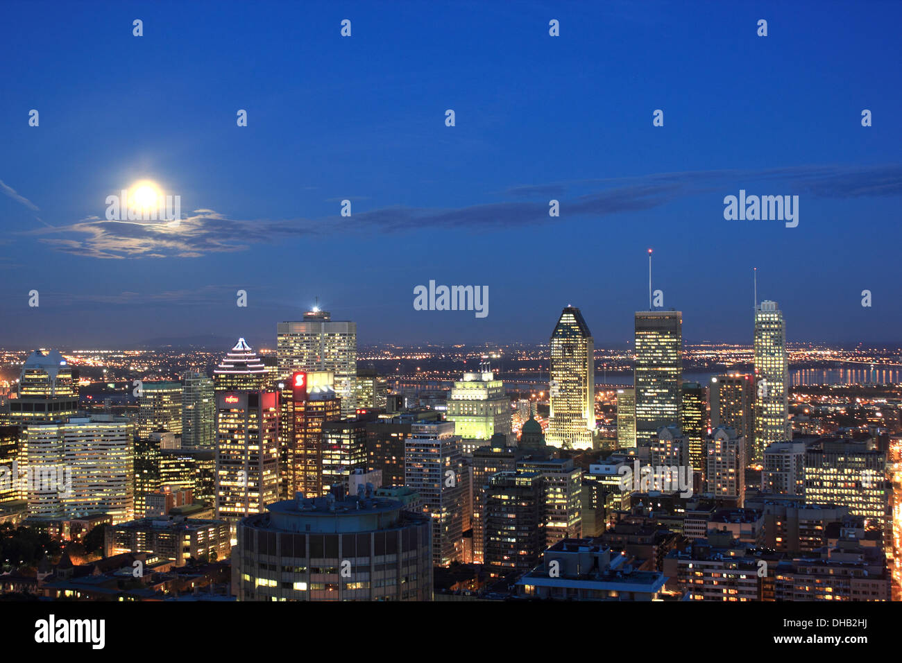 Canada, Quebec, Montreal, downtown skyline at night Stock Photo - Alamy