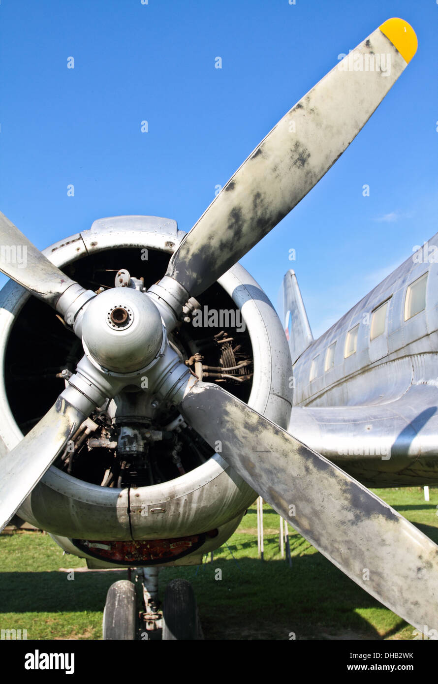 Propeller engine propeller hi-res stock photography and images - Alamy