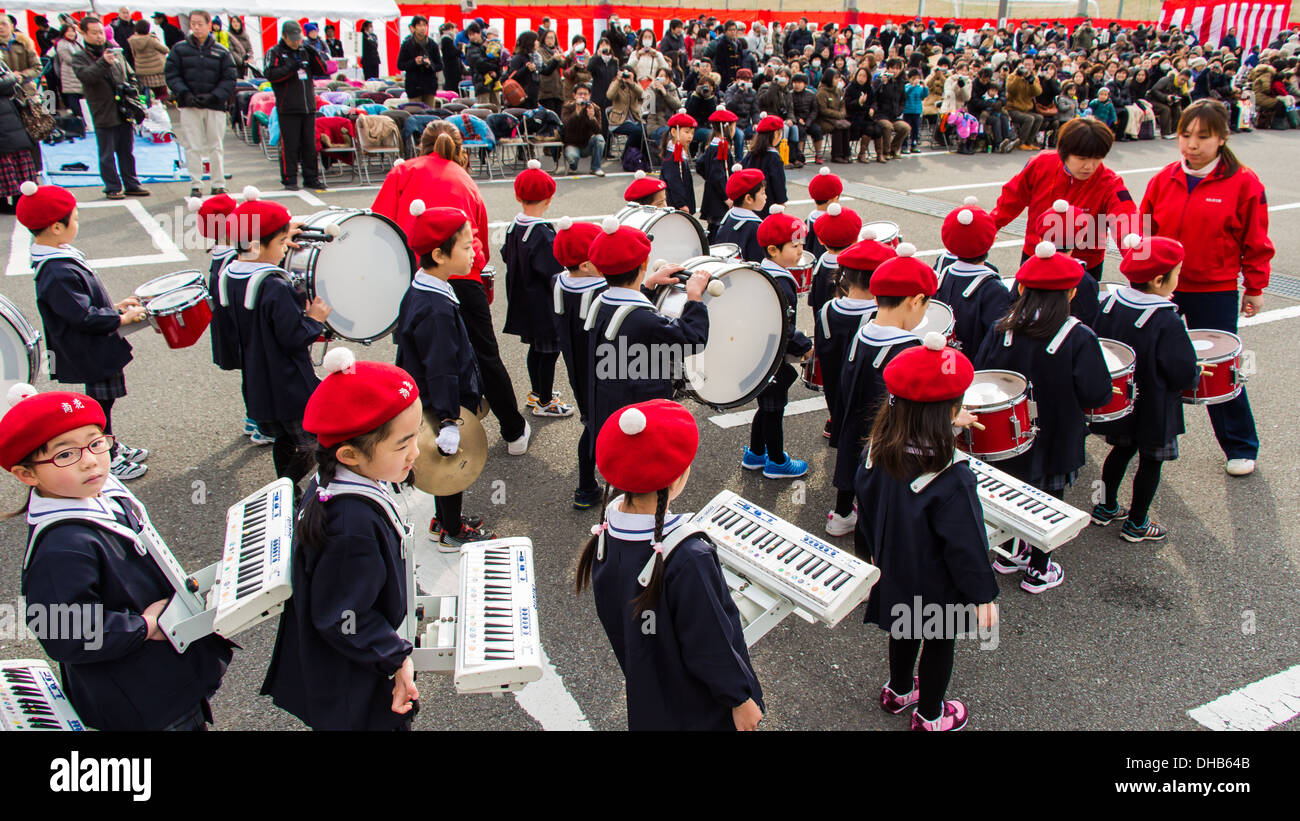 Children parade japan hi-res stock photography and images - Alamy