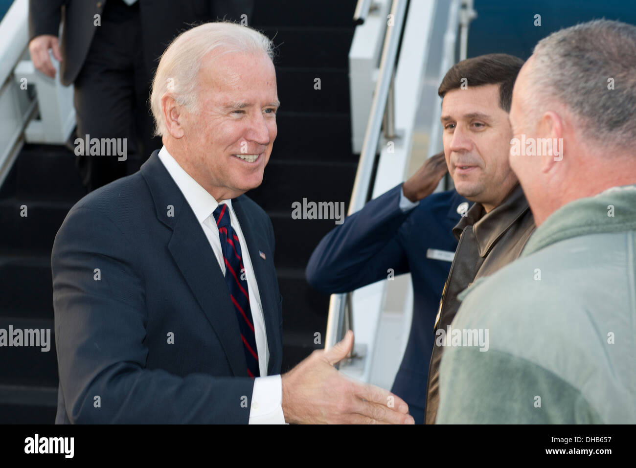 130th airlift wing hi-res stock photography and images - Alamy