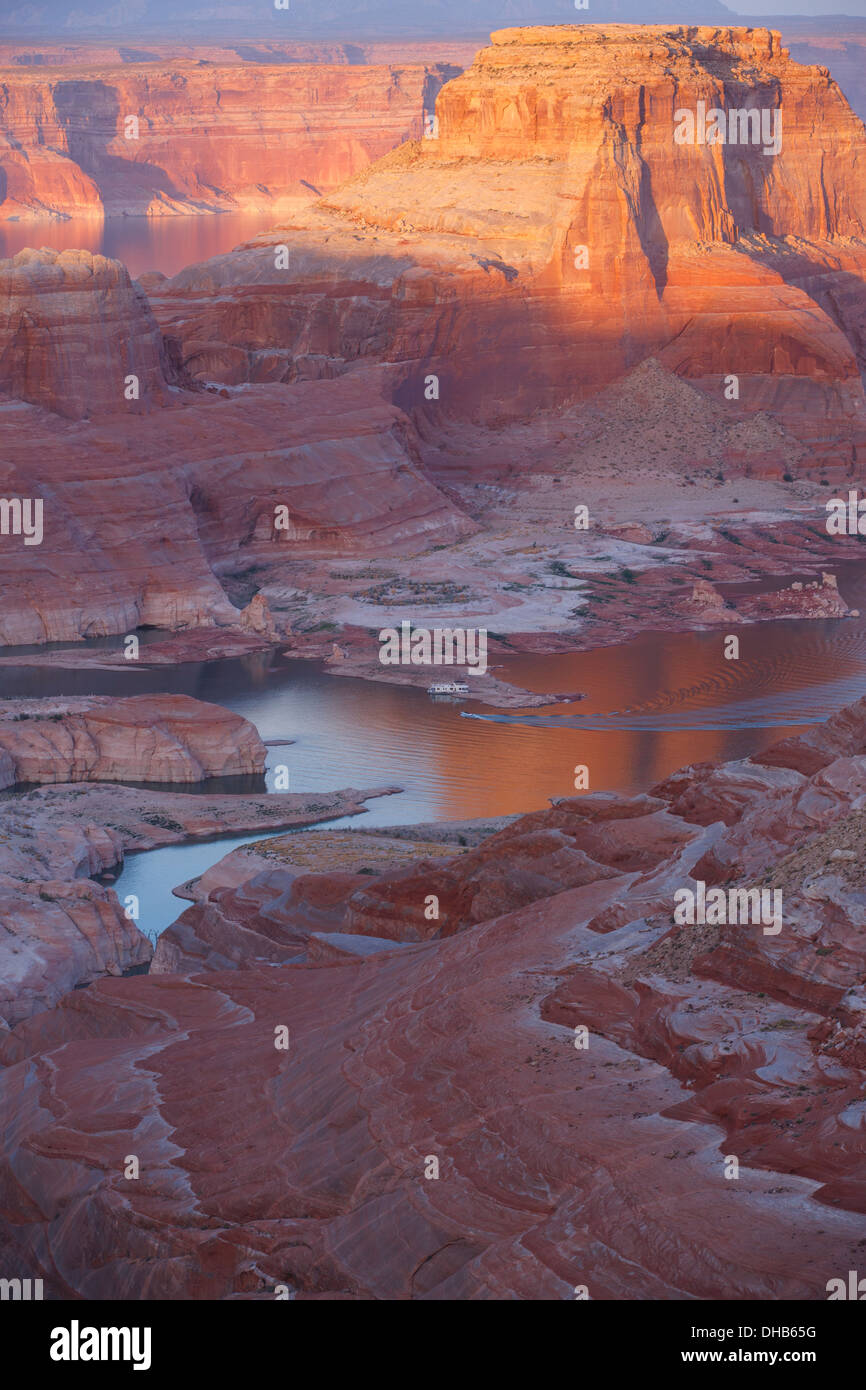 Alstrom Point, Lake Powell, Glen Canyon National Recreation Area, Page ...