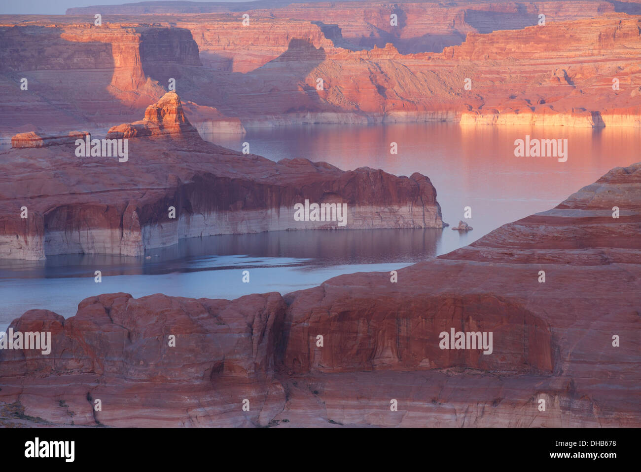 Alstrom Point, Lake Powell, Glen Canyon National Recreation Area, Page ...