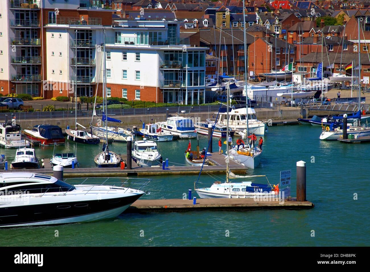 Cowes Harbour, Cowes, Isle of Wight, United Kingdom Stock Photo - Alamy