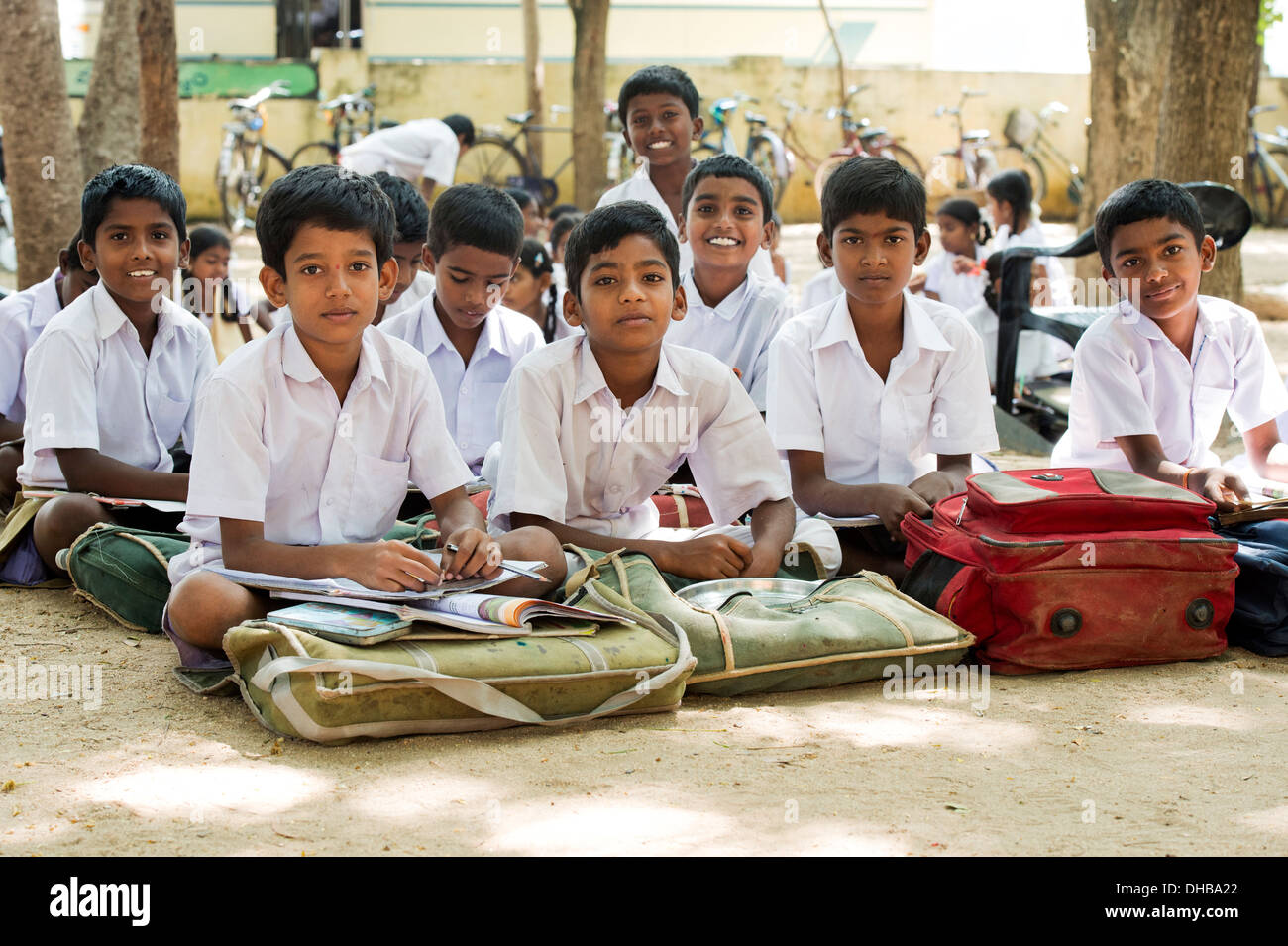 Educating indian children in rural india hi-res stock photography and ...