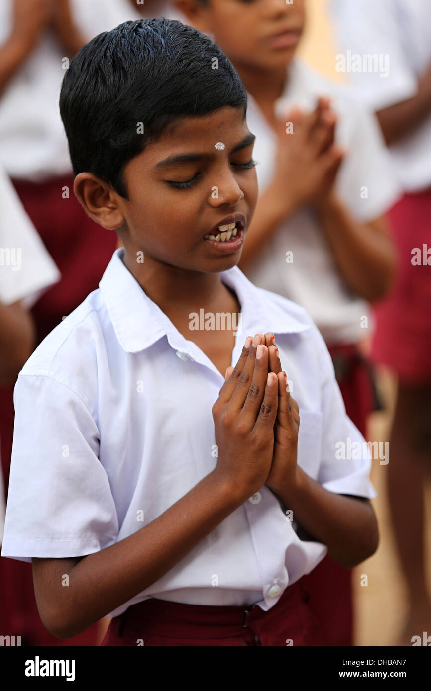 Children chanting hi-res stock photography and images - Alamy