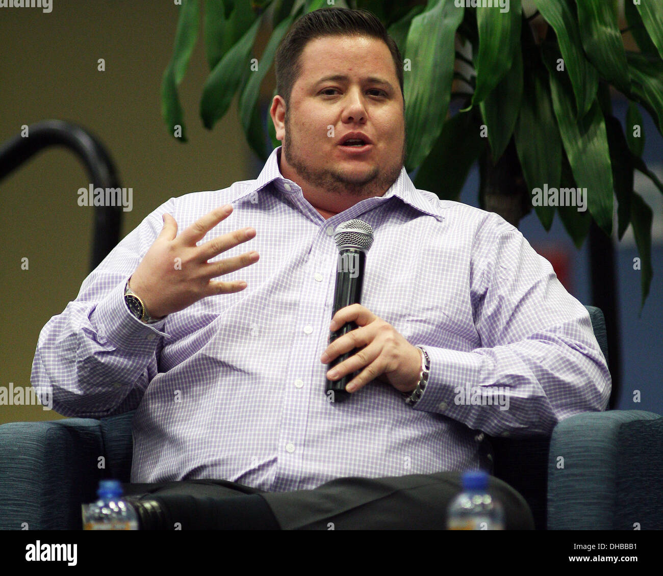 Chaz Bono lectures students of Florida International University about ...
