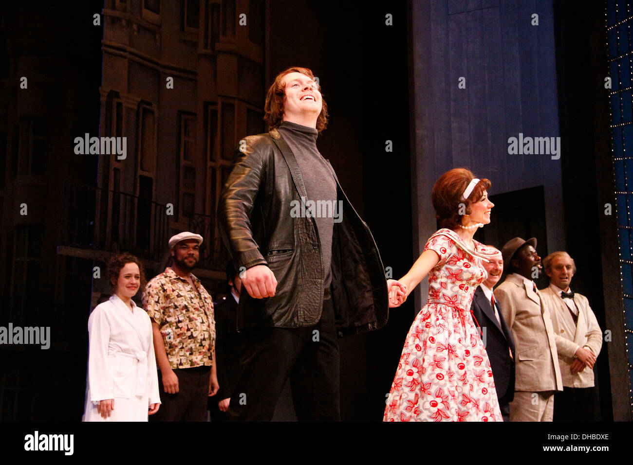 Daniel Rigby Claire Lams and cast Broadway opening night of ‘One Man ...