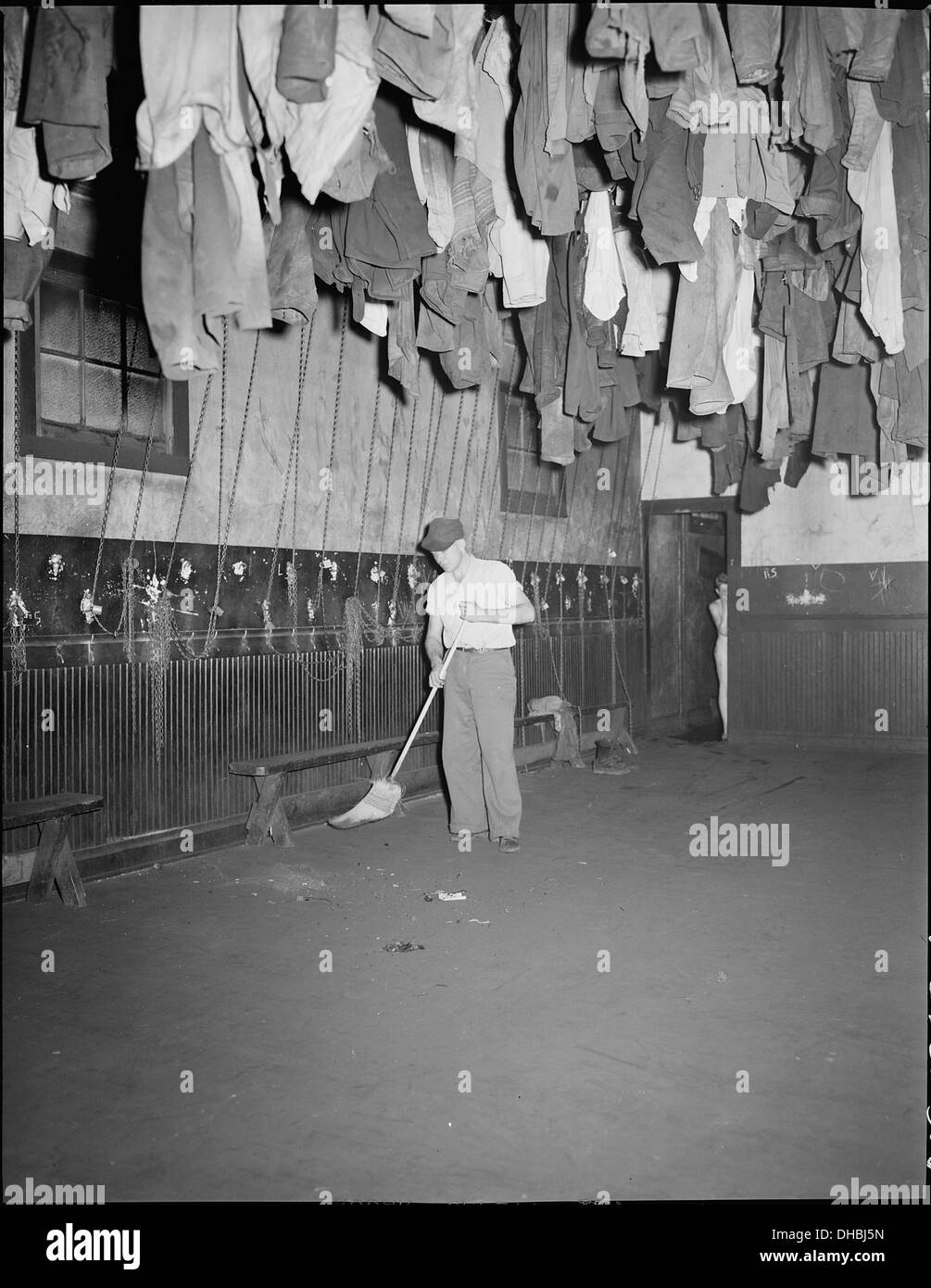 This image shows a changing room in a washhouse at the Southern Coal ...