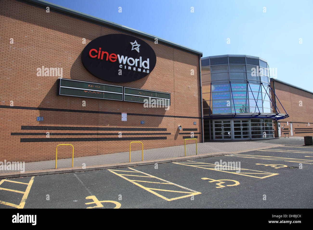 Cineworld cinema hi-res stock photography and images - Alamy