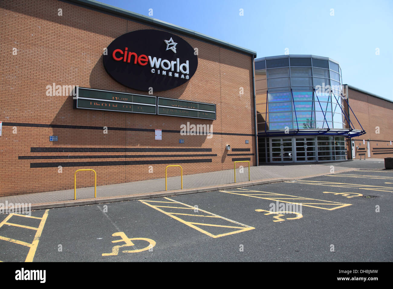Cineworld cinema hi-res stock photography and images - Alamy