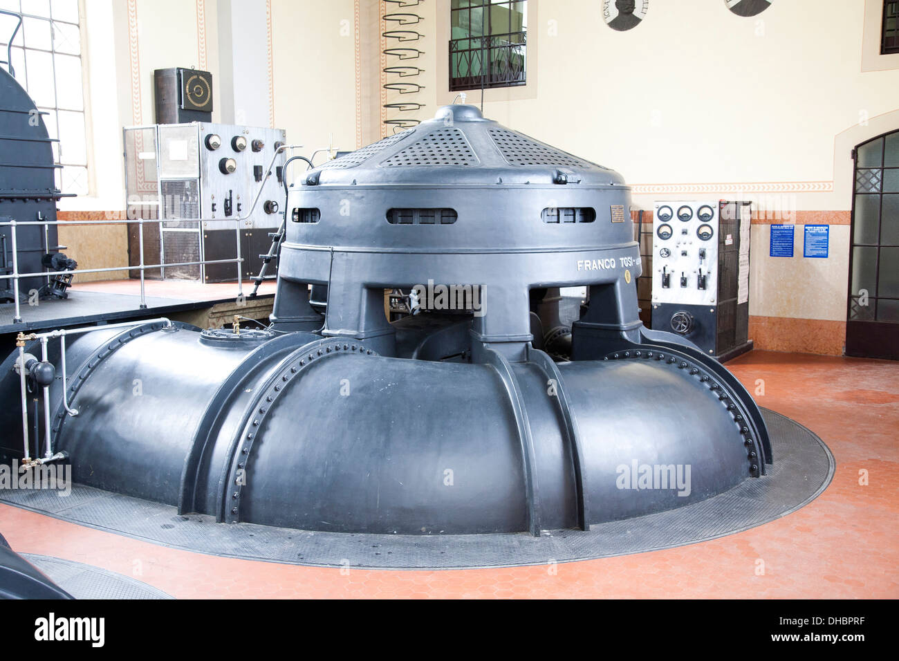 pump, idrovora, drainage museum, valli di argenta, ravenna province ...
