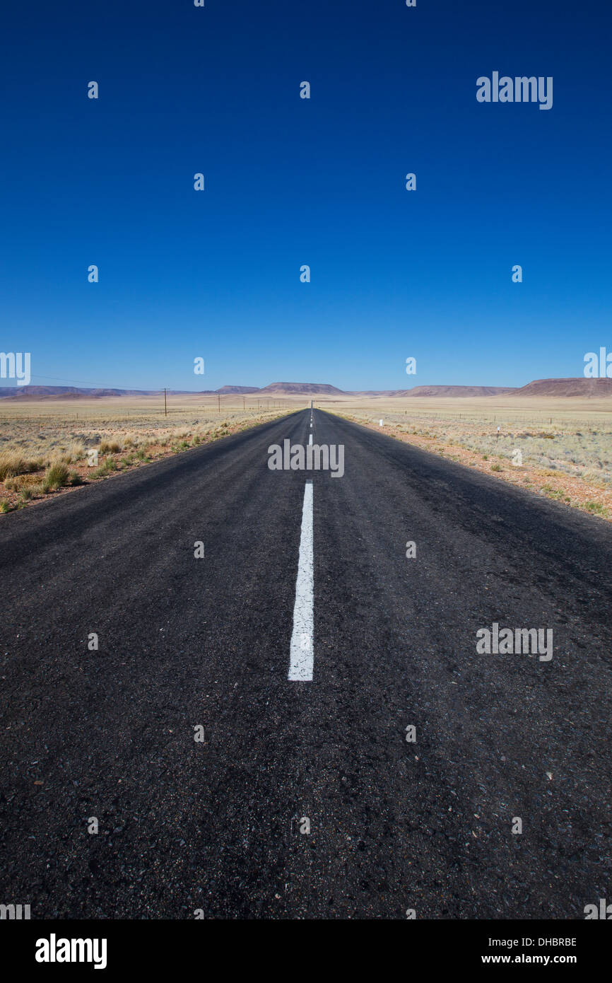 Paved roadways hi-res stock photography and images - Alamy